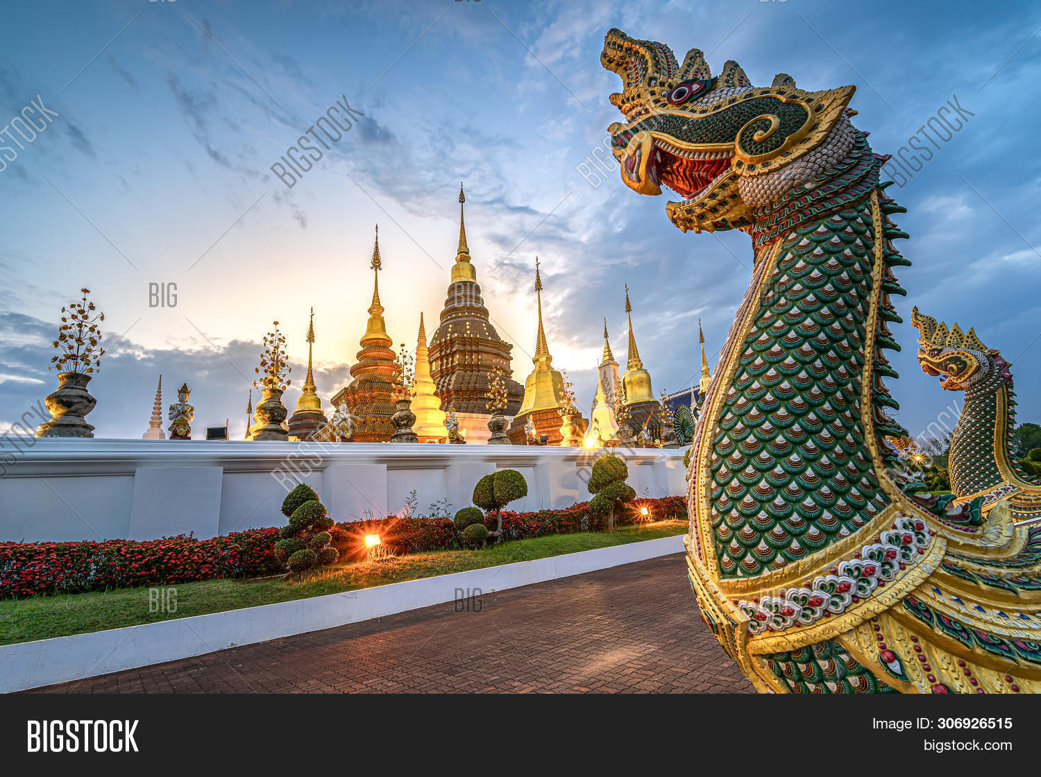 Wat Ban Den Temple Wat Image & Photo (Free Trial) | Bigstock