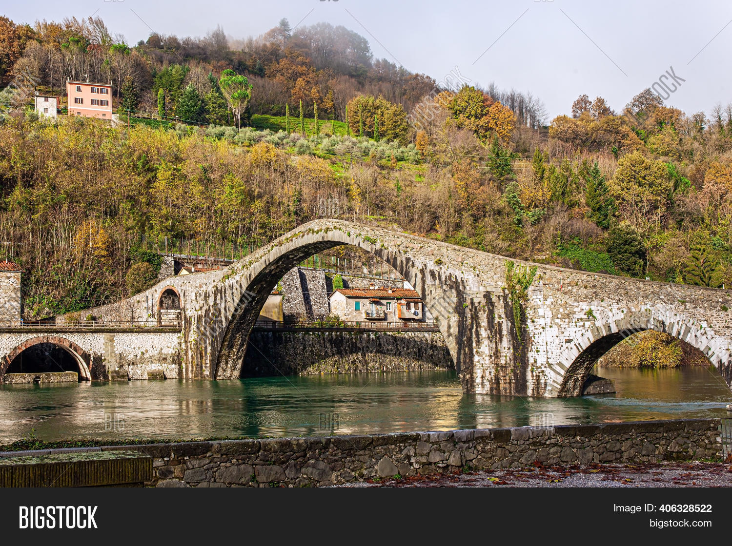 Picturesque Stone Image & Photo (Free Trial) | Bigstock