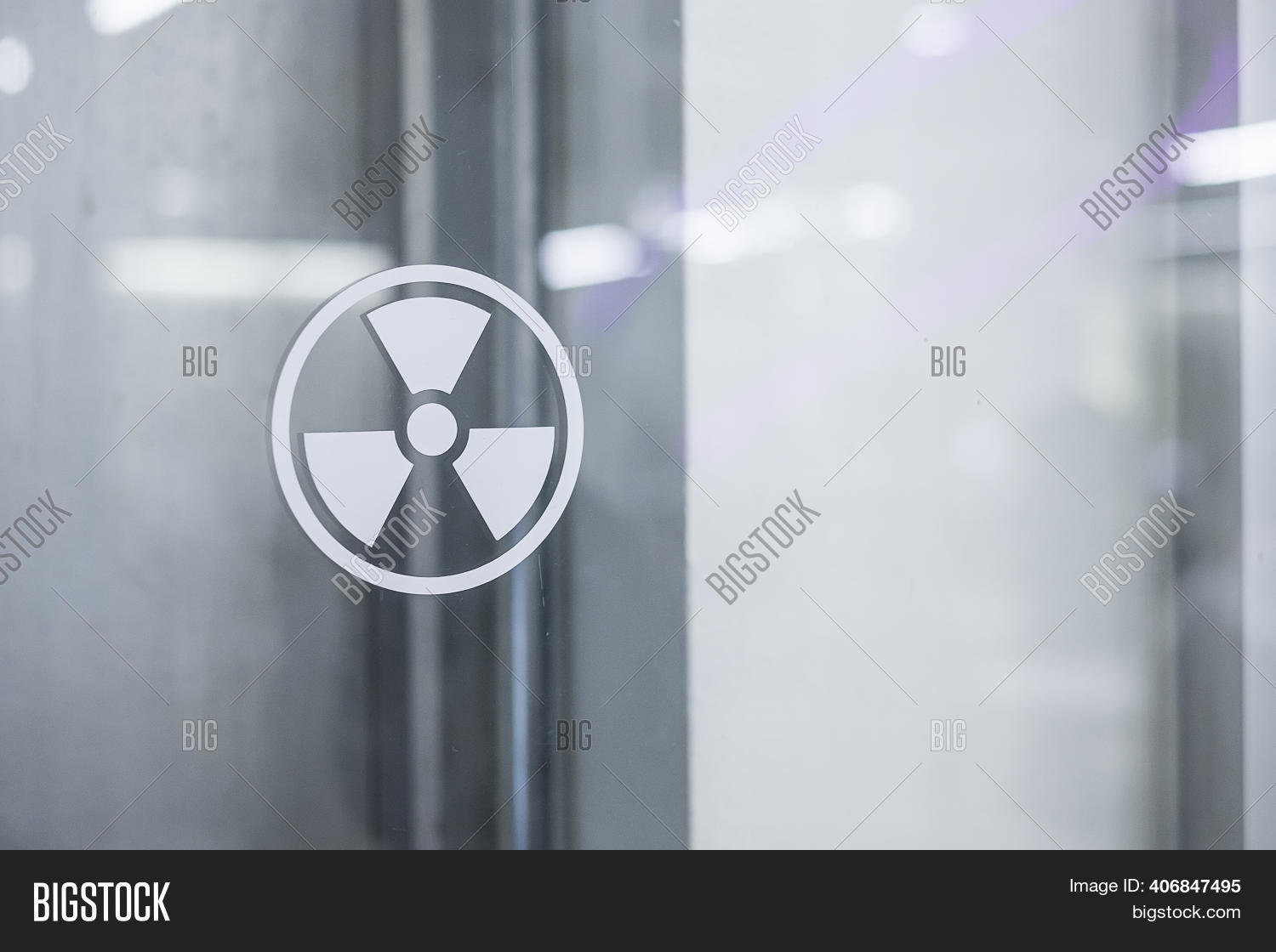 Radiation Zone Sign Image & Photo (Free Trial) | Bigstock