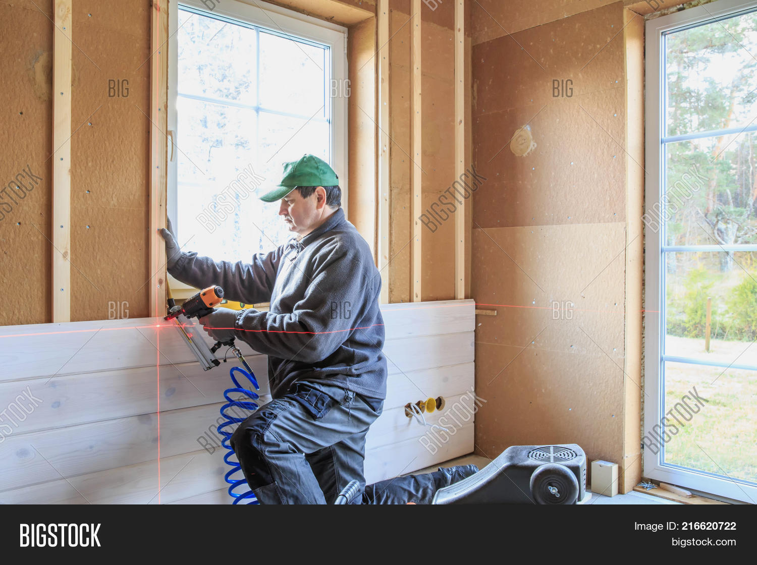 Worker Makes Finishing Image & Photo (Free Trial) | Bigstock