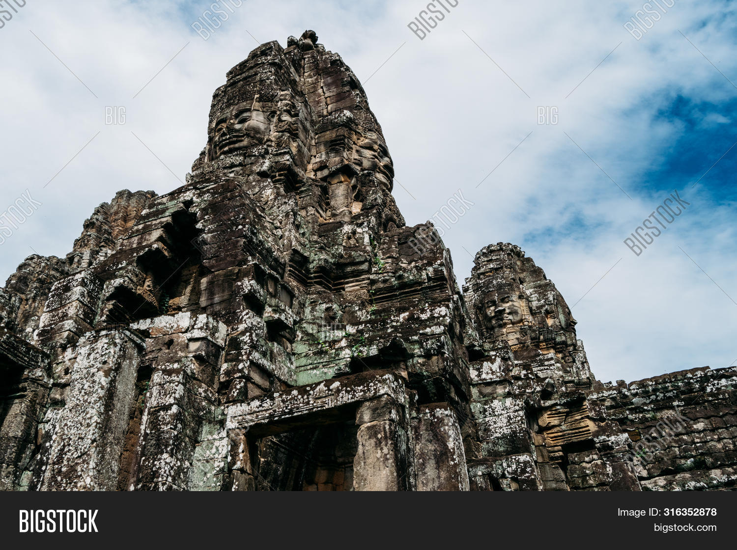 Monumental Statue Image & Photo (Free Trial) | Bigstock