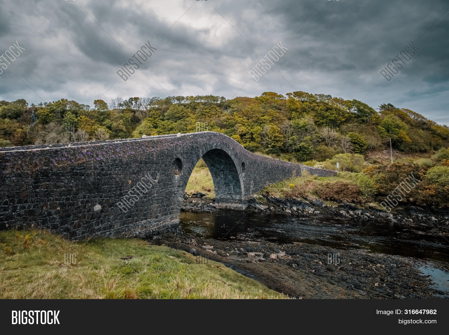 Clachan Bridge Linking Image & Photo (Free Trial) | Bigstock