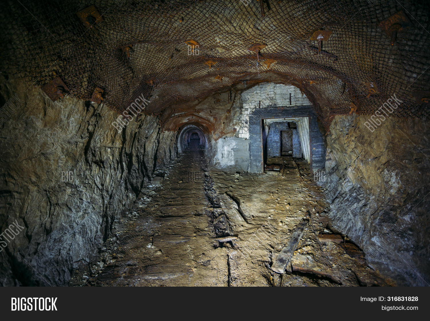 Dark Dirty Abandoned Image & Photo (Free Trial) | Bigstock