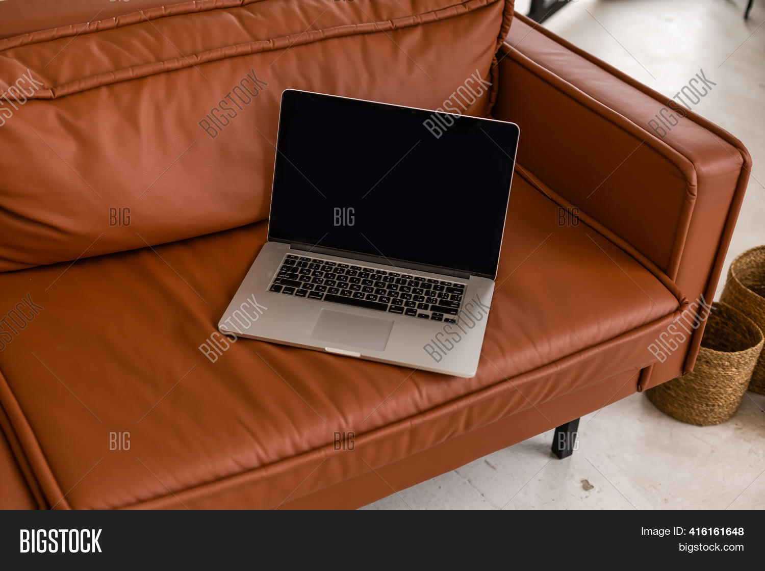 Close Laptop Computer Image & Photo (Free Trial) | Bigstock