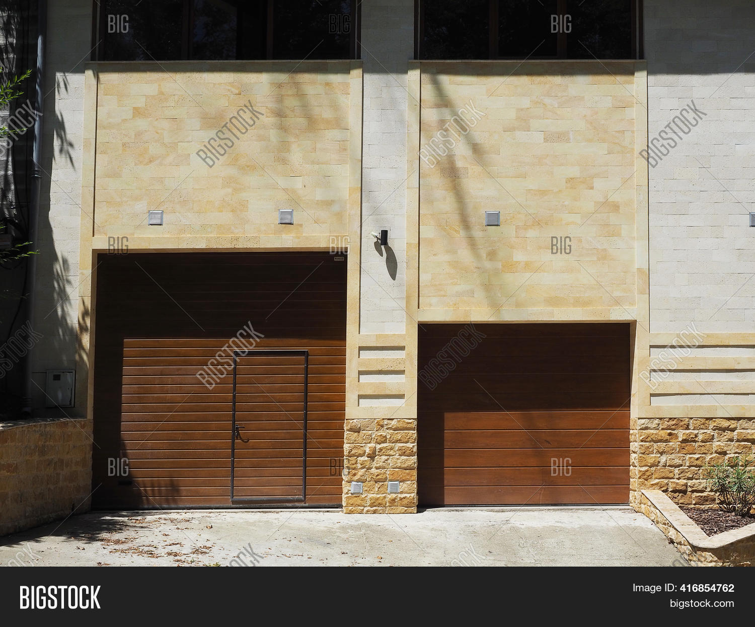 Automatic Garage Gate Image & Photo (Free Trial) | Bigstock