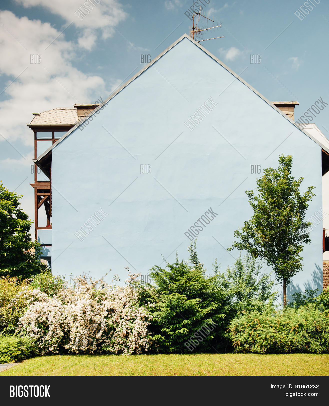 Blue House Facade No Image & Photo (Free Trial) | Bigstock