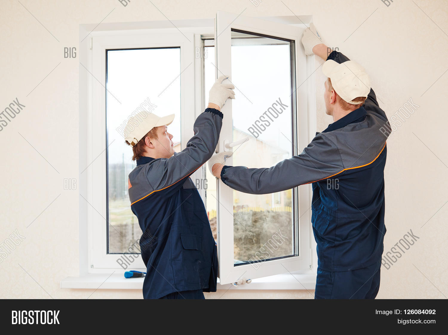 Windows Installation Image & Photo (Free Trial) | Bigstock