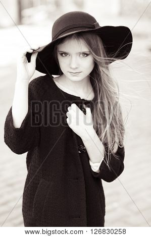 16 Year Old Female Model Images, Illustrations, Vectors - 16 Year Old ...