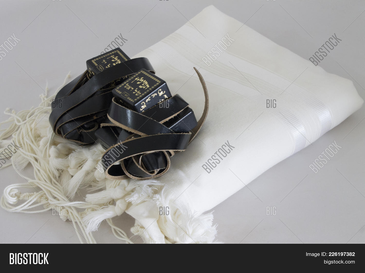 Judaism Object Tallit Image & Photo (Free Trial) | Bigstock