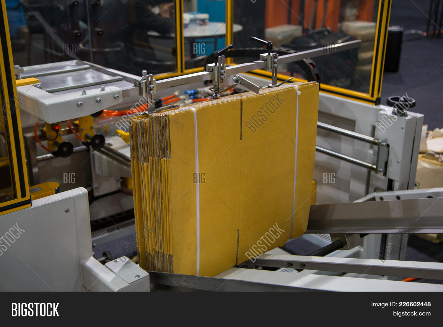 Fully Automatic Carton Image & Photo (Free Trial) | Bigstock