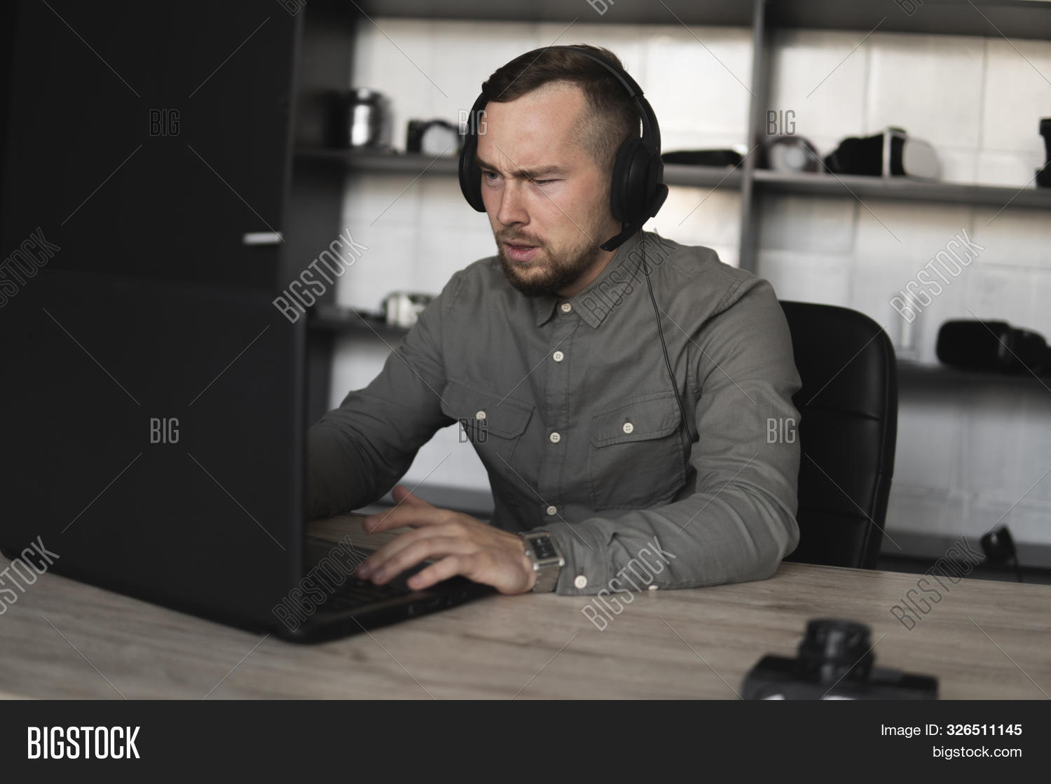 Confused Angry Image & Photo (Free Trial) | Bigstock