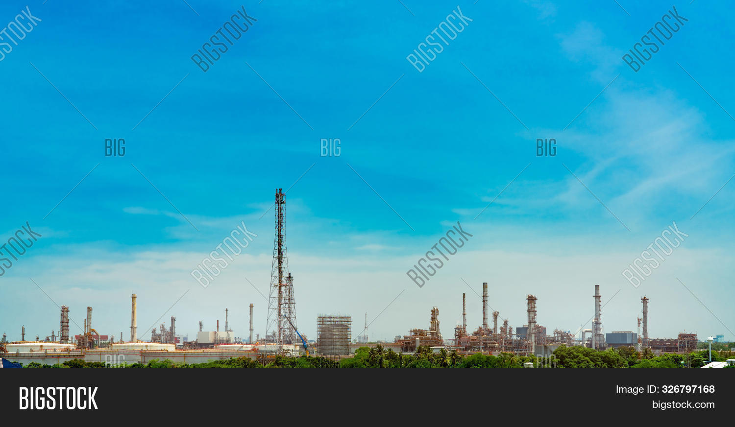Oil Refinery Petroleum Image & Photo (Free Trial) | Bigstock