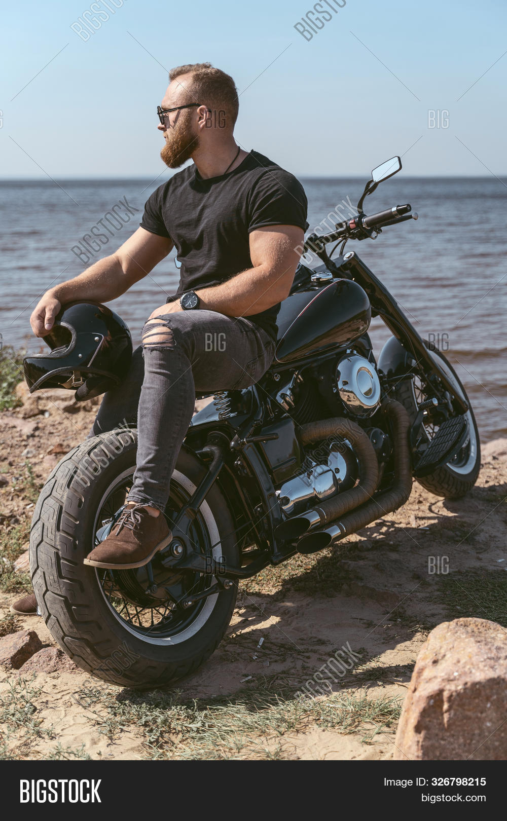 Handsome Muscular Man Image & Photo (Free Trial) | Bigstock