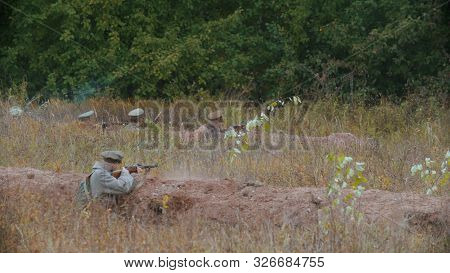 Military Men Trench Image & Photo (Free Trial) | Bigstock