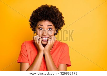 Photo Charming 图片和照片（免费试用） | Bigstock