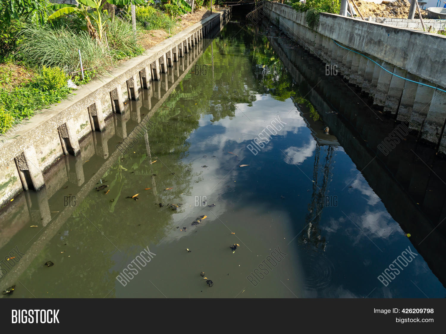 Dirty Waste Dark Black Image & Photo (Free Trial) | Bigstock