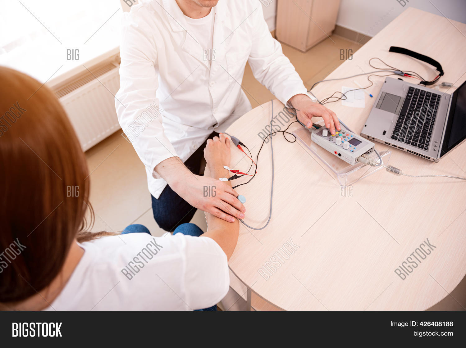 Patient Nerves Testing Image & Photo (Free Trial) | Bigstock