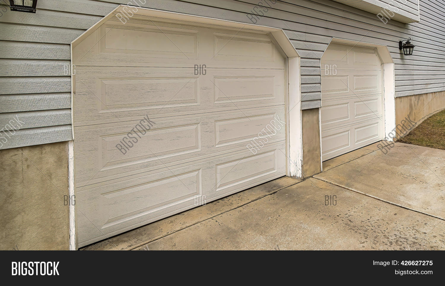 Pano Back View Storey Image & Photo (Free Trial) | Bigstock