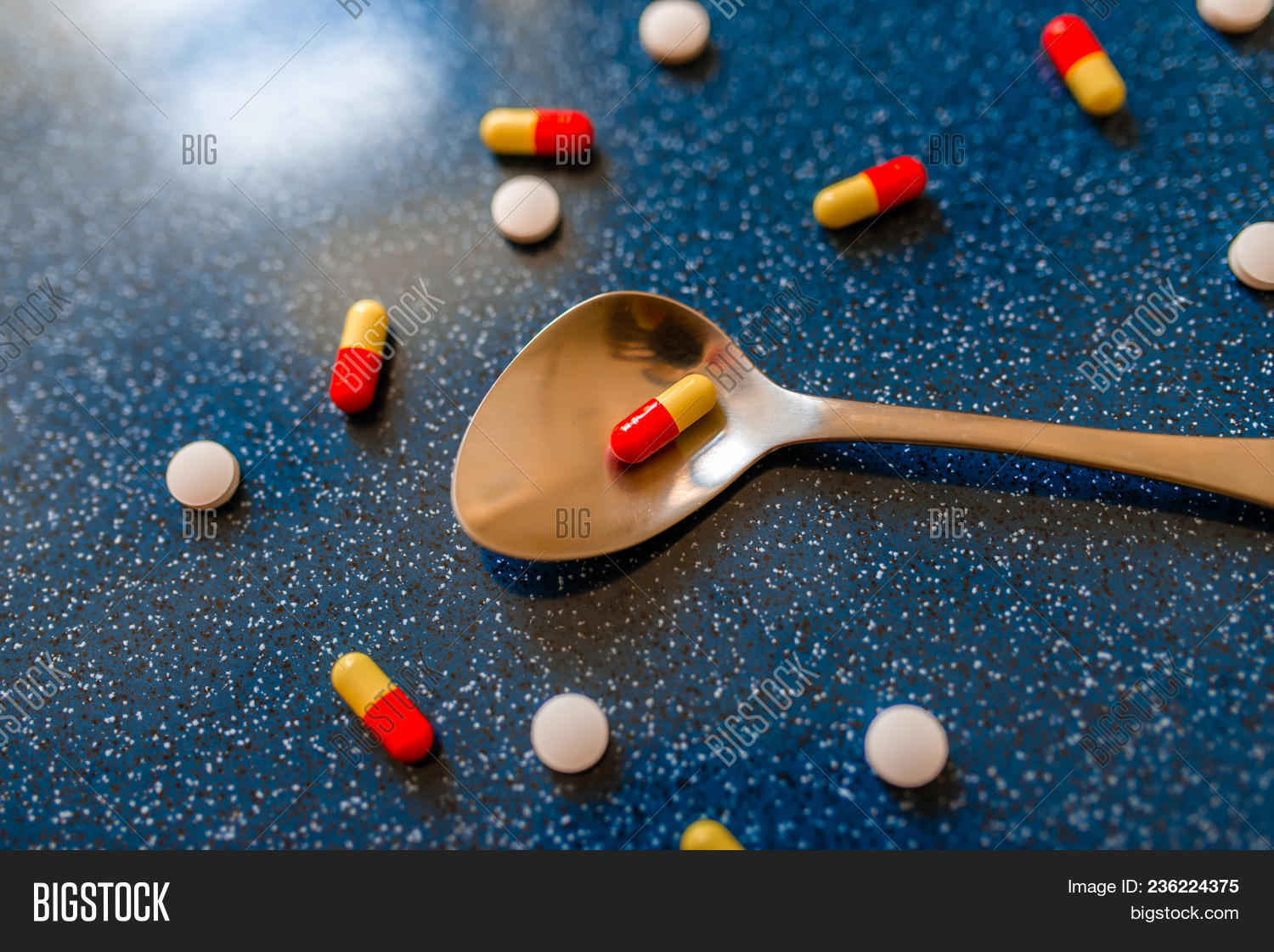 Medicinal Capsules Image & Photo (Free Trial) | Bigstock