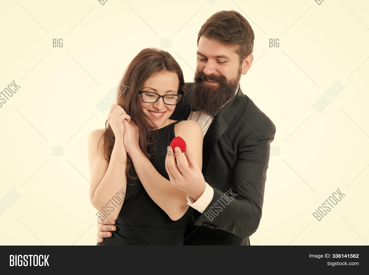 Will You Marry Me. She Image & Photo (Free Trial) | Bigstock
