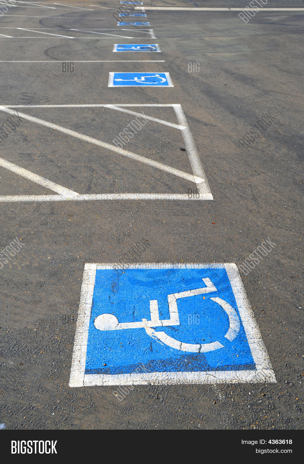 Handicap Parking Image & Photo (Free Trial) | Bigstock