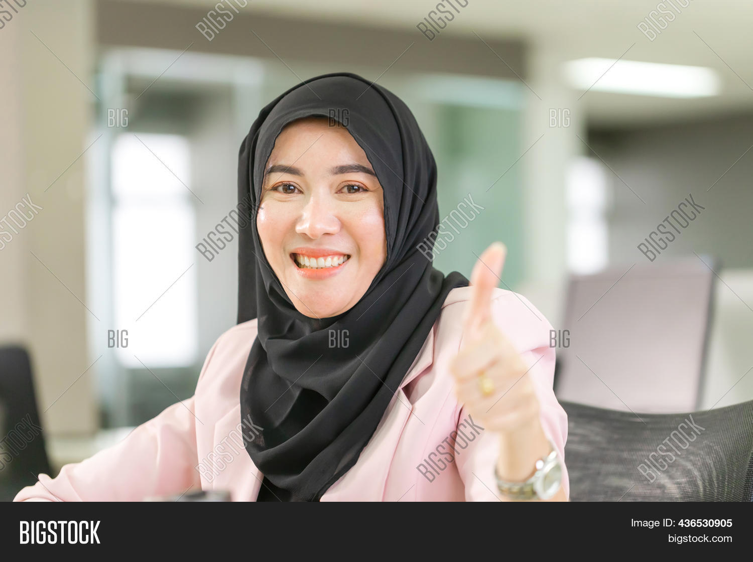 Happy Smiling Muslim Image & Photo (Free Trial) | Bigstock