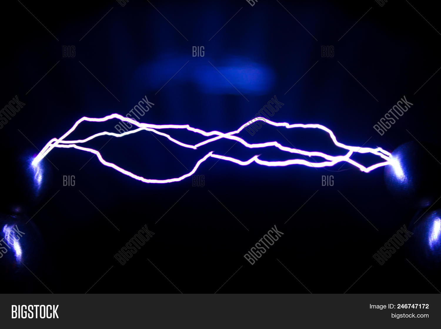 This Spark Discharge Image & Photo (Free Trial) | Bigstock