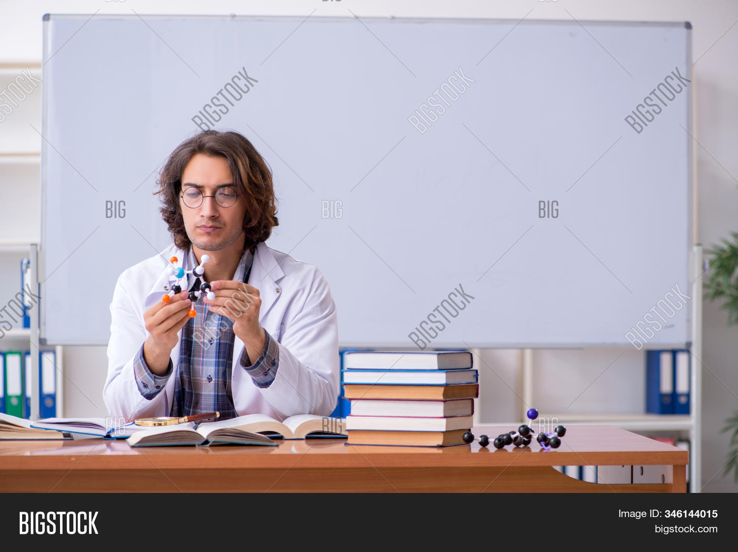 Chemistry Lecturer Image & Photo (Free Trial) | Bigstock