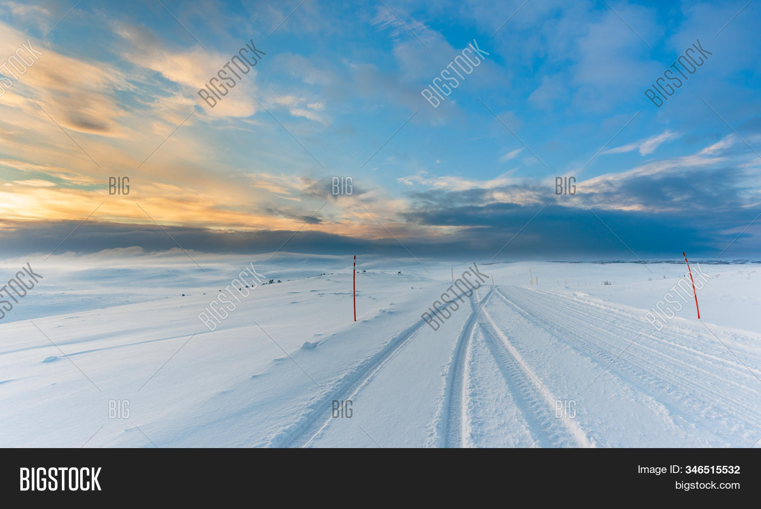 Epic Arctic Road Trip Image & Photo (Free Trial) | Bigstock