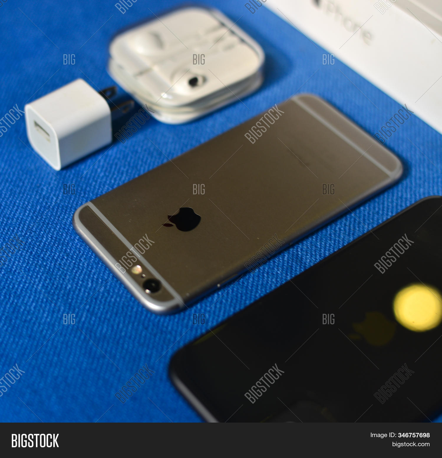 Set Apple Smartphone ( Image & Photo (Free Trial) | Bigstock