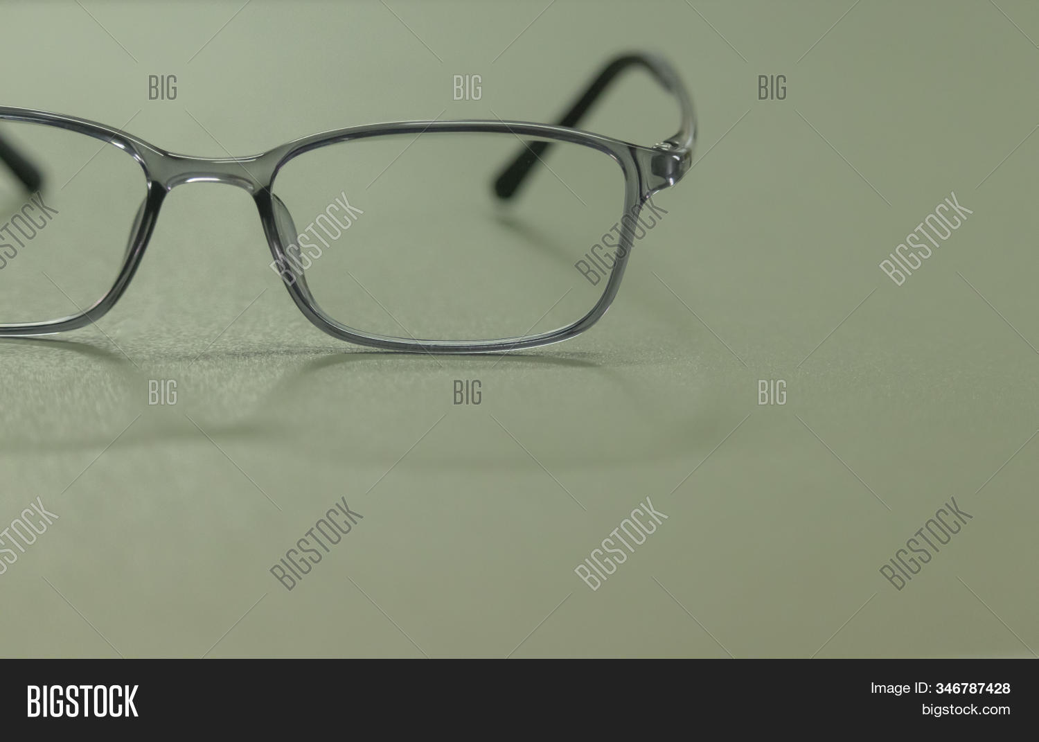 Clear Plastic Glasses Image & Photo (Free Trial) | Bigstock