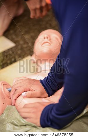 Cpr Basic Life Support Image & Photo (Free Trial) | Bigstock