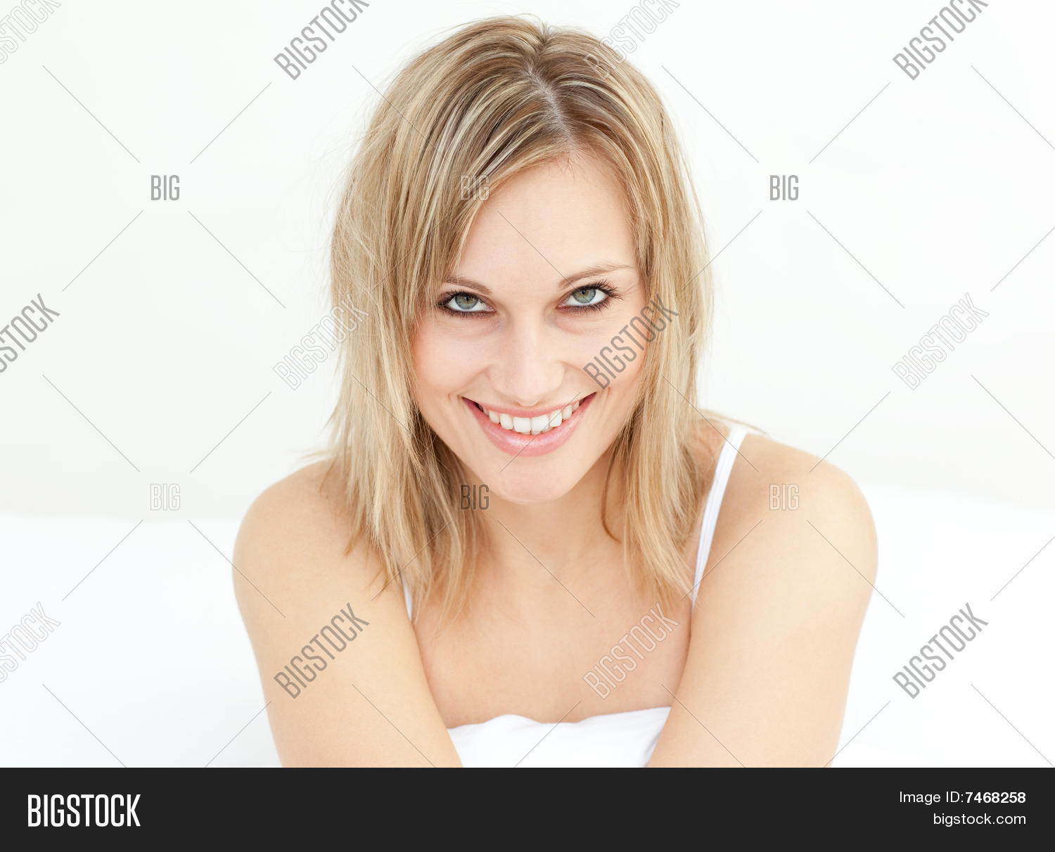 Portrait Glowing Woman Image & Photo (Free Trial) | Bigstock