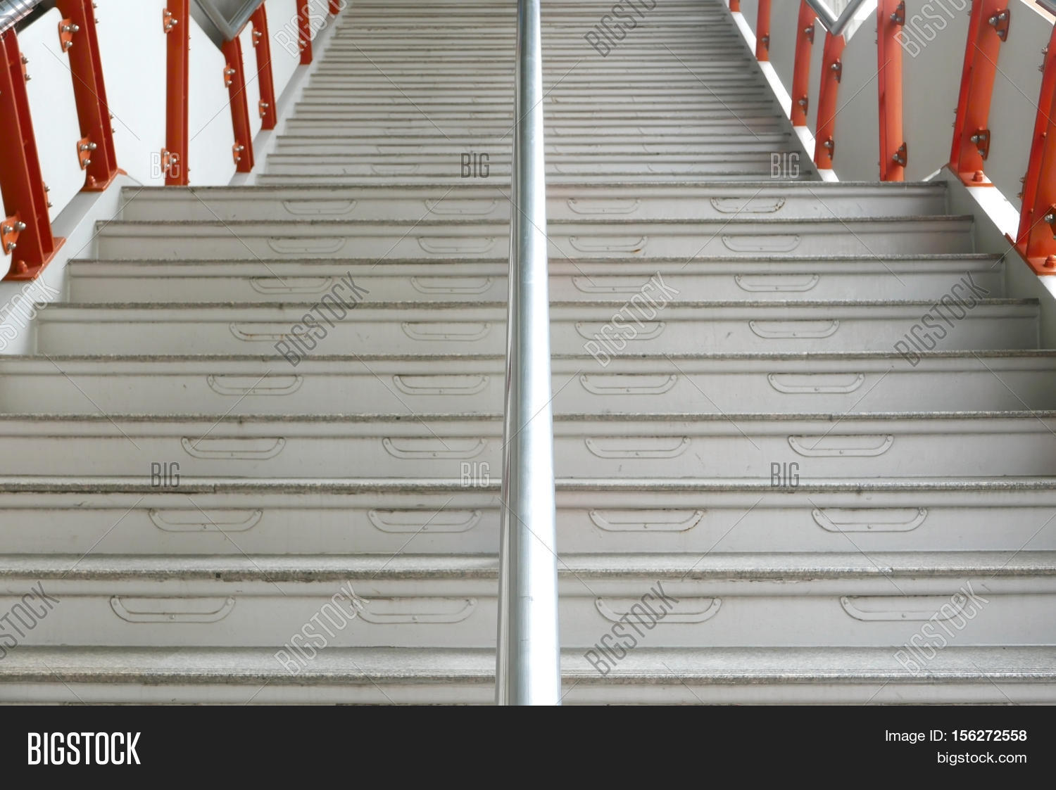 Horizontal Down Image & Photo (Free Trial) | Bigstock