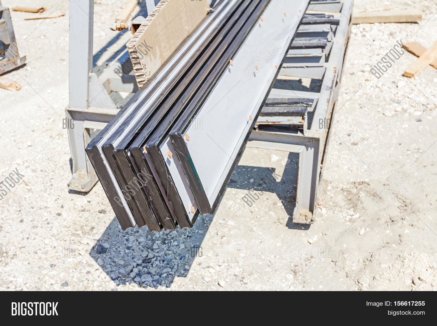 Pallet Thermo Window Image & Photo (Free Trial) | Bigstock