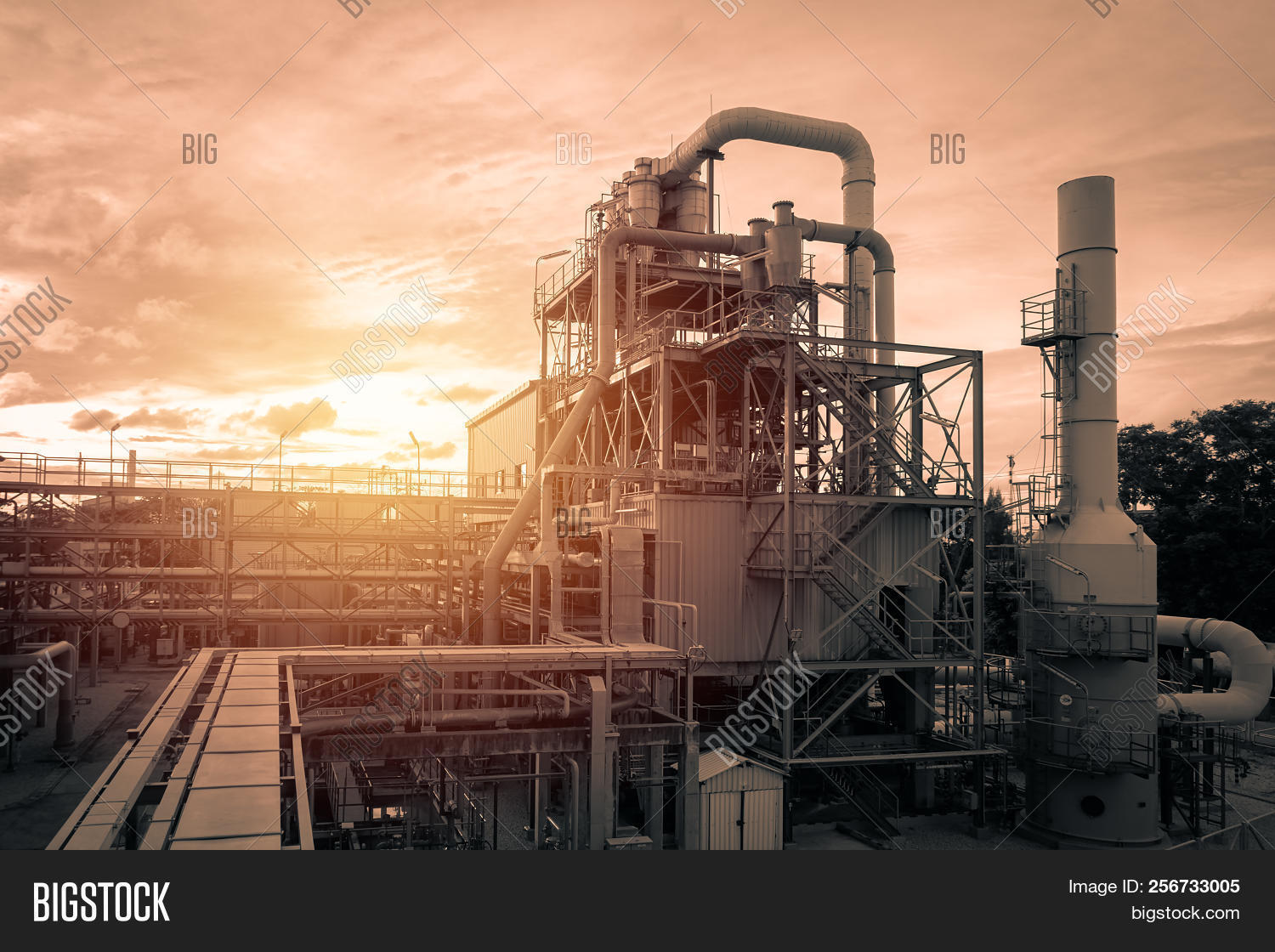 Pipeline Pipe Rack Image & Photo (Free Trial) | Bigstock