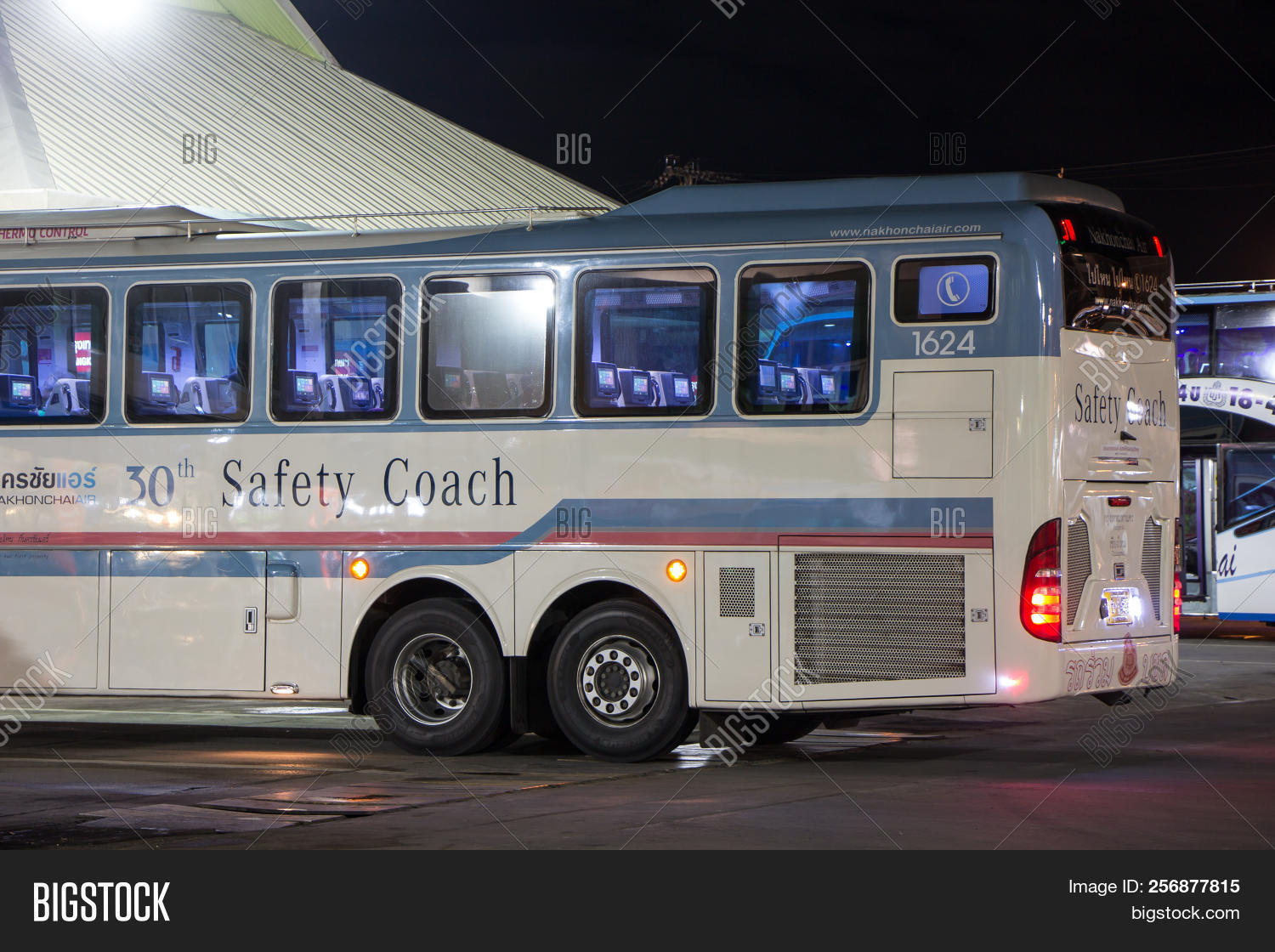 New Safety Coach Bus Image & Photo (Free Trial) | Bigstock
