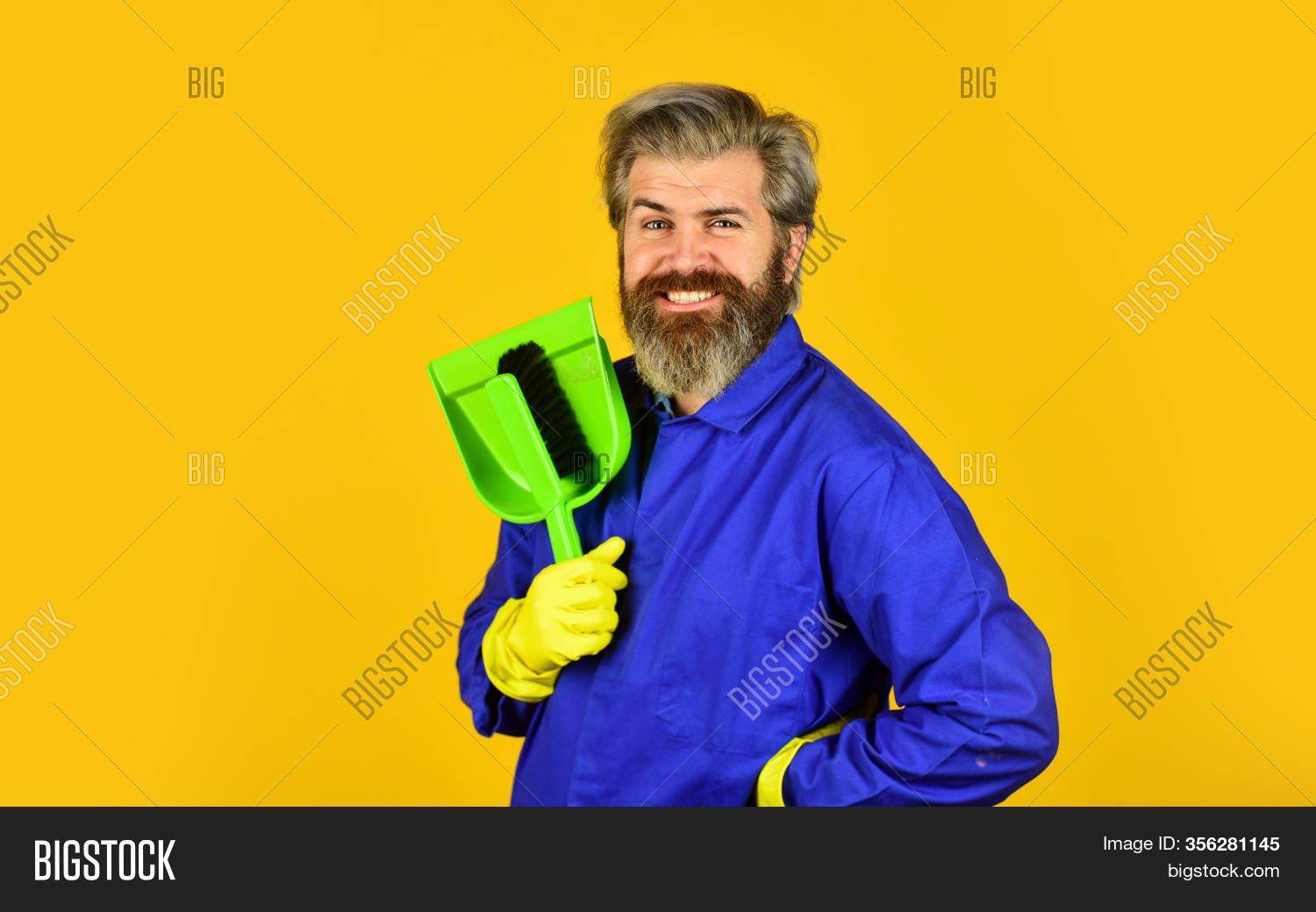 Man Cleaning Home Image & Photo (Free Trial) | Bigstock