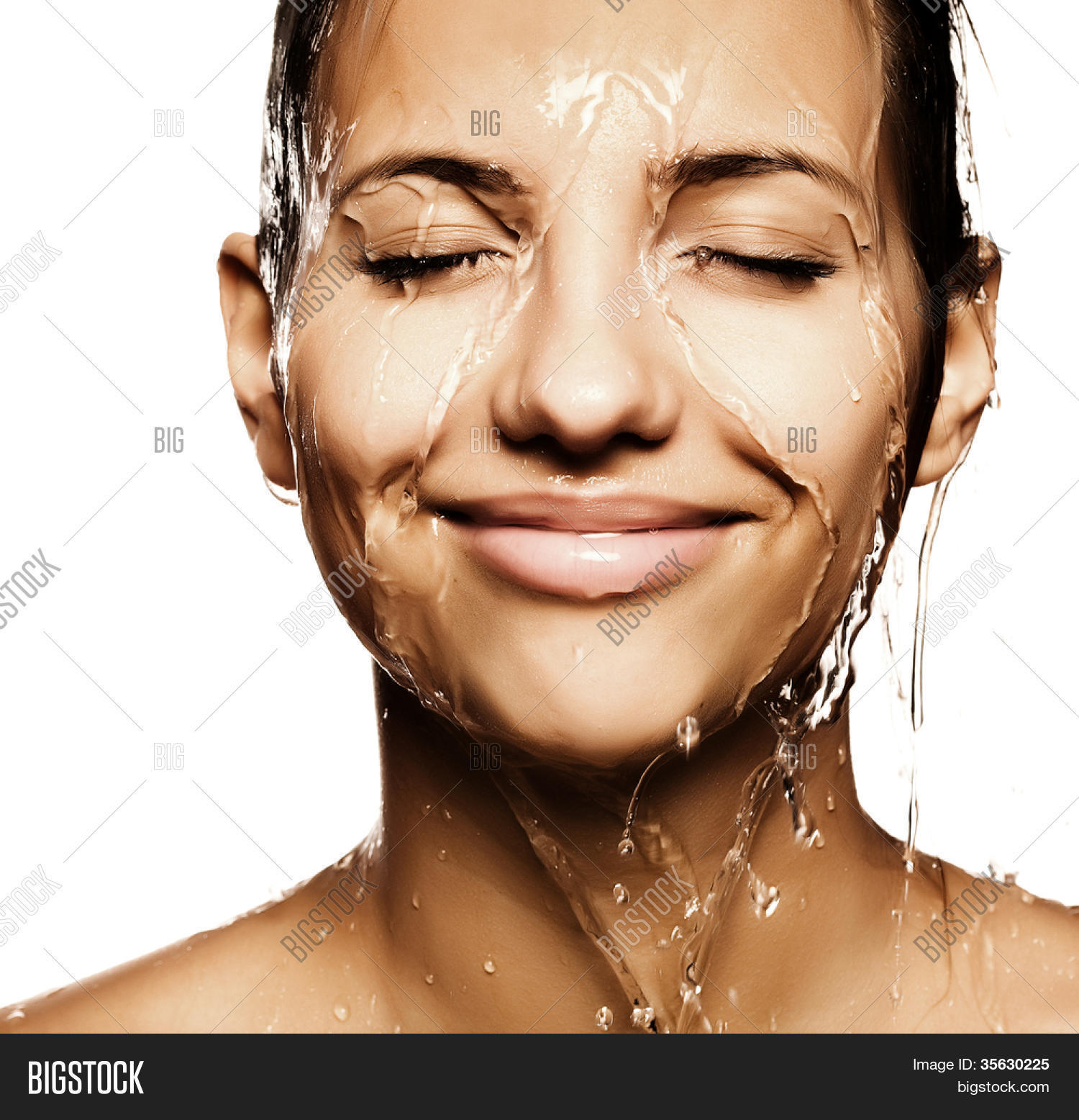 Close- Beautiful Wet Image & Photo (Free Trial) | Bigstock