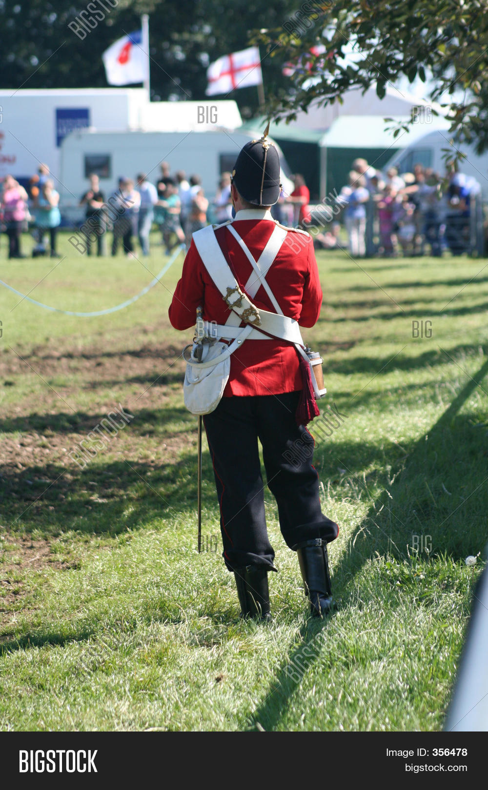 Red Coat British Image & Photo (Free Trial) | Bigstock