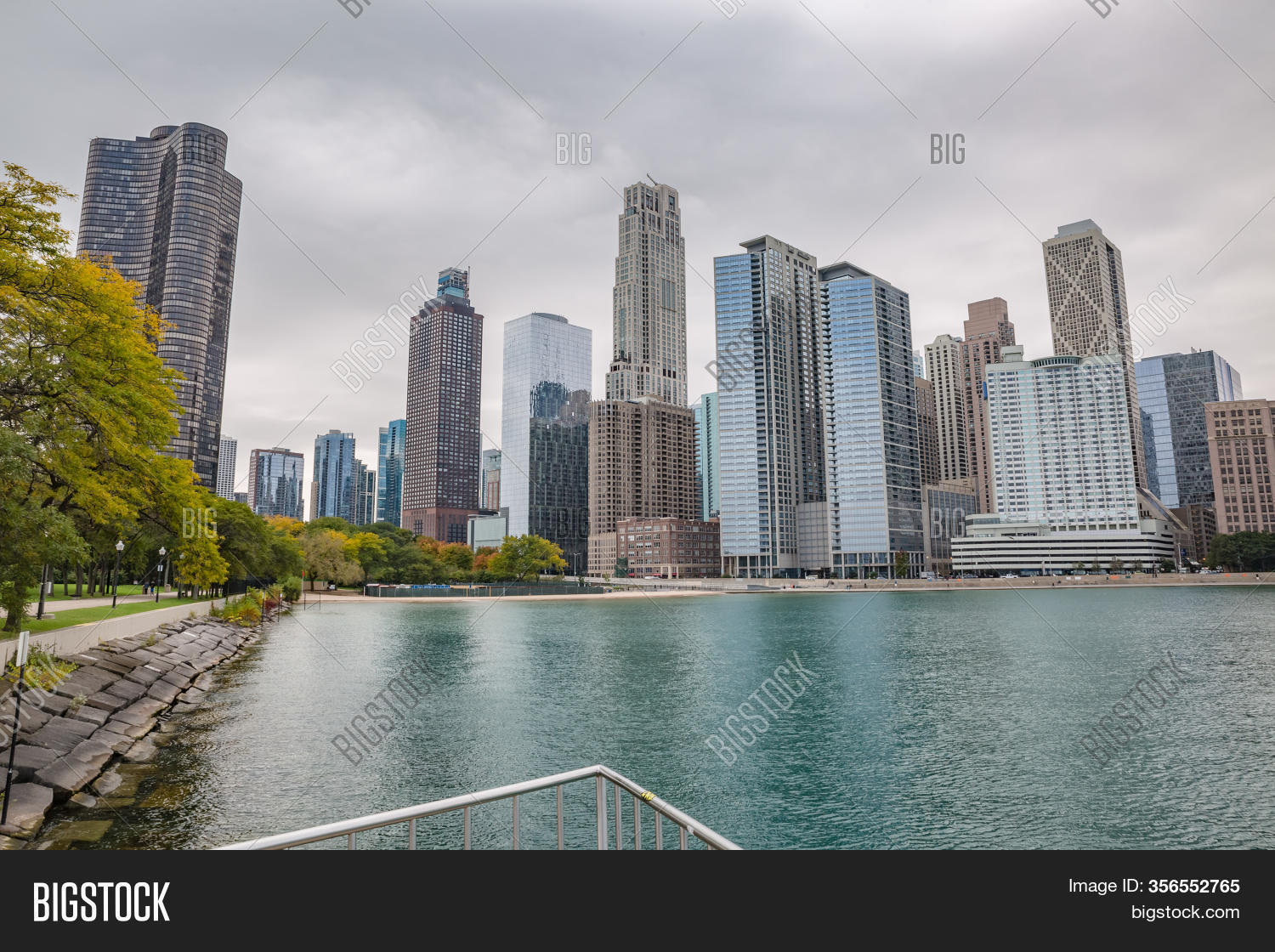 View Chicago Skyline Image & Photo (Free Trial) | Bigstock