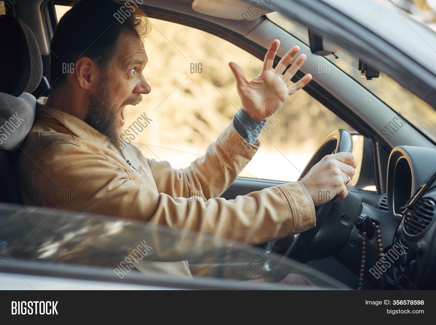 Crazy Angry Man Image & Photo (Free Trial) | Bigstock