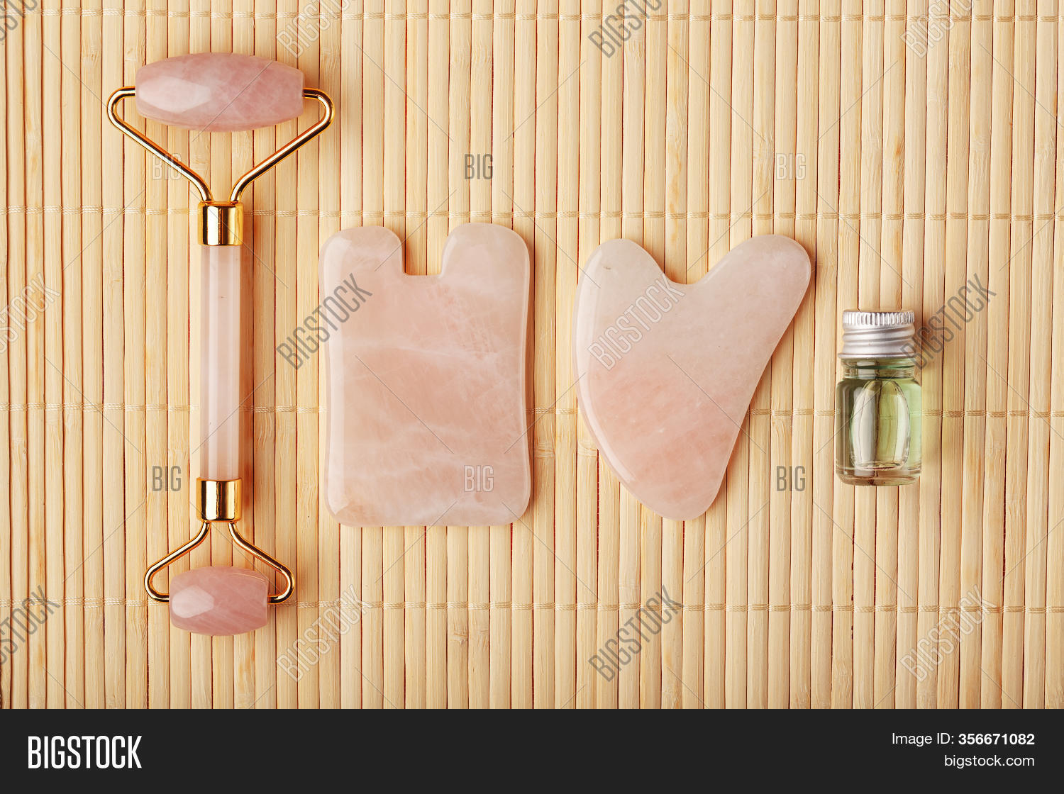 Set Tools Face Massage Image & Photo (Free Trial) | Bigstock