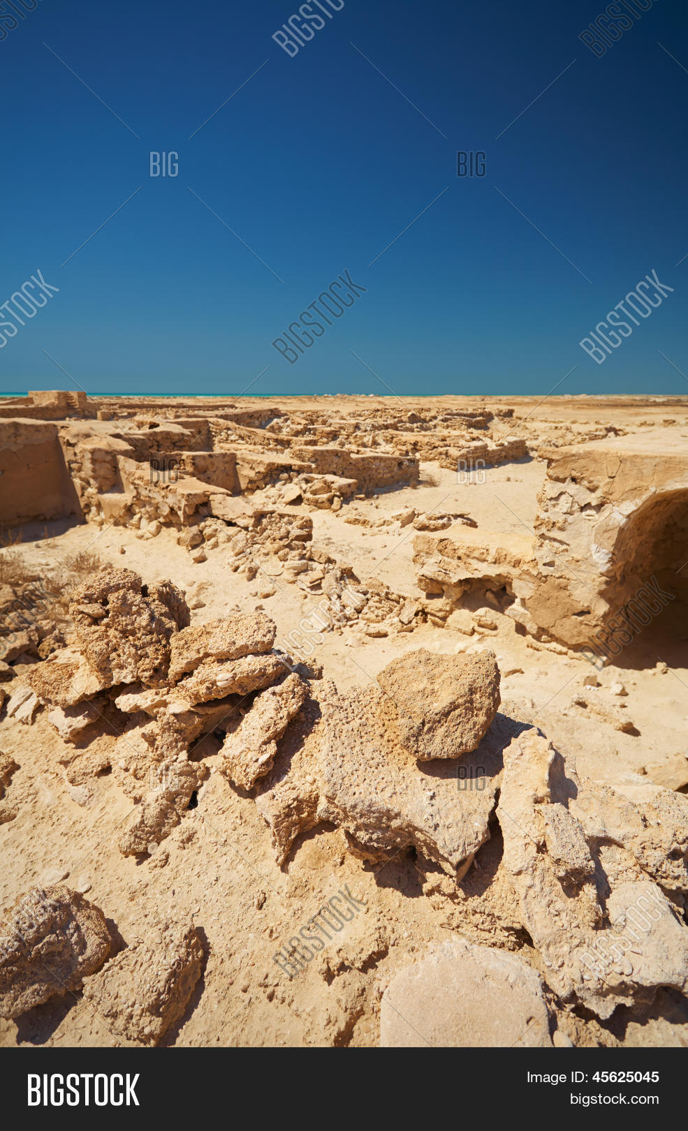 Ruins Desert Image & Photo (Free Trial) | Bigstock