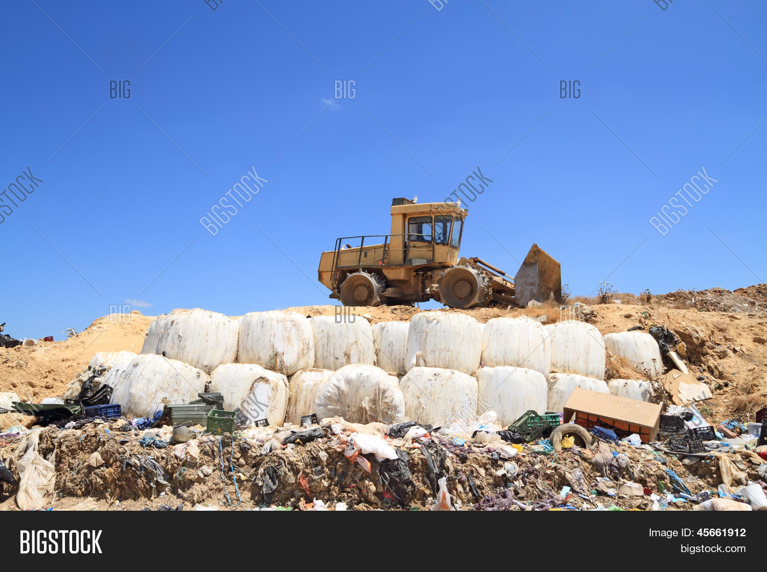 Bulldozer Public Image & Photo (Free Trial) | Bigstock
