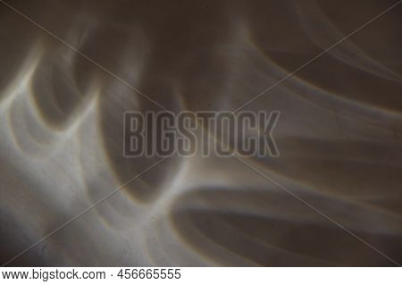 Curved Lines 图片和照片（免费试用） | Bigstock
