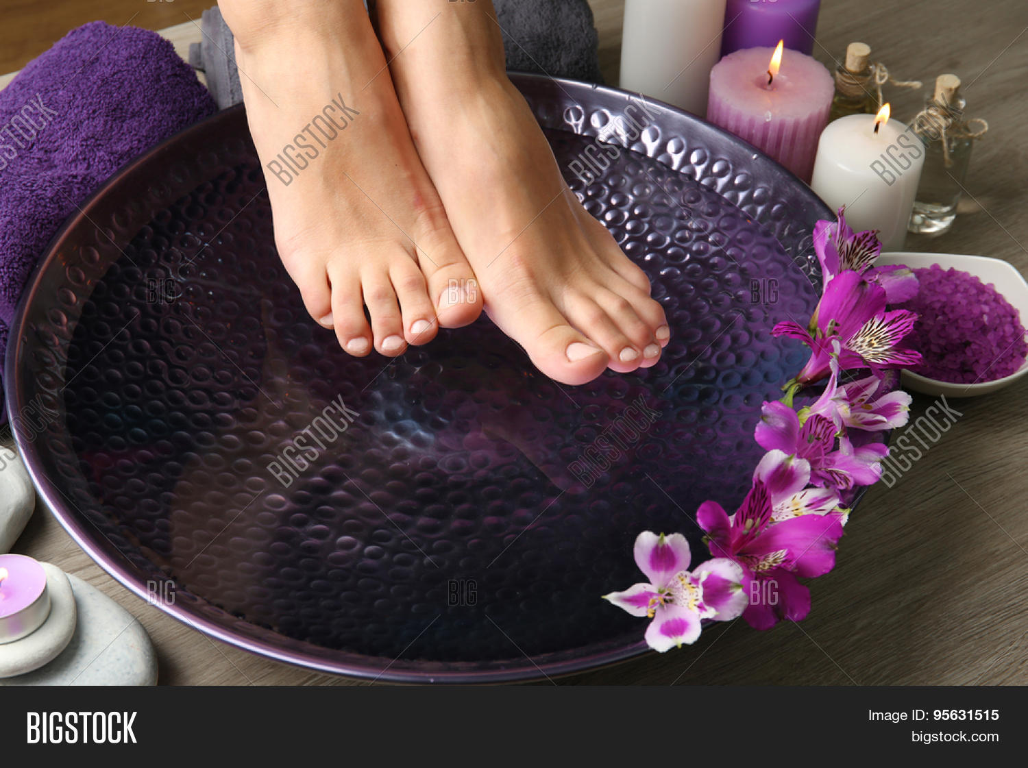 Female Feet Spa Image & Photo (Free Trial) | Bigstock