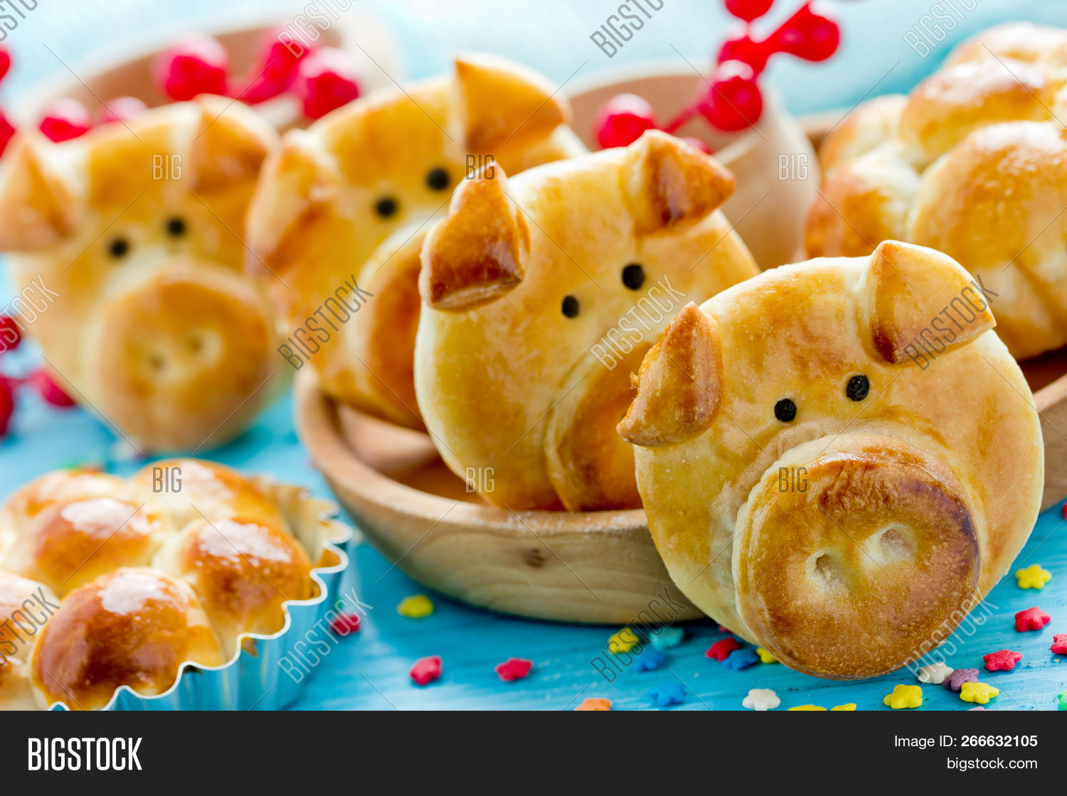 Pig Buns, Piggy Dinner Image & Photo (Free Trial) | Bigstock