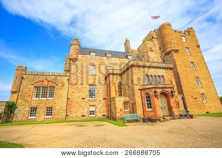 Barrogill Castle Near Image & Photo (Free Trial) | Bigstock