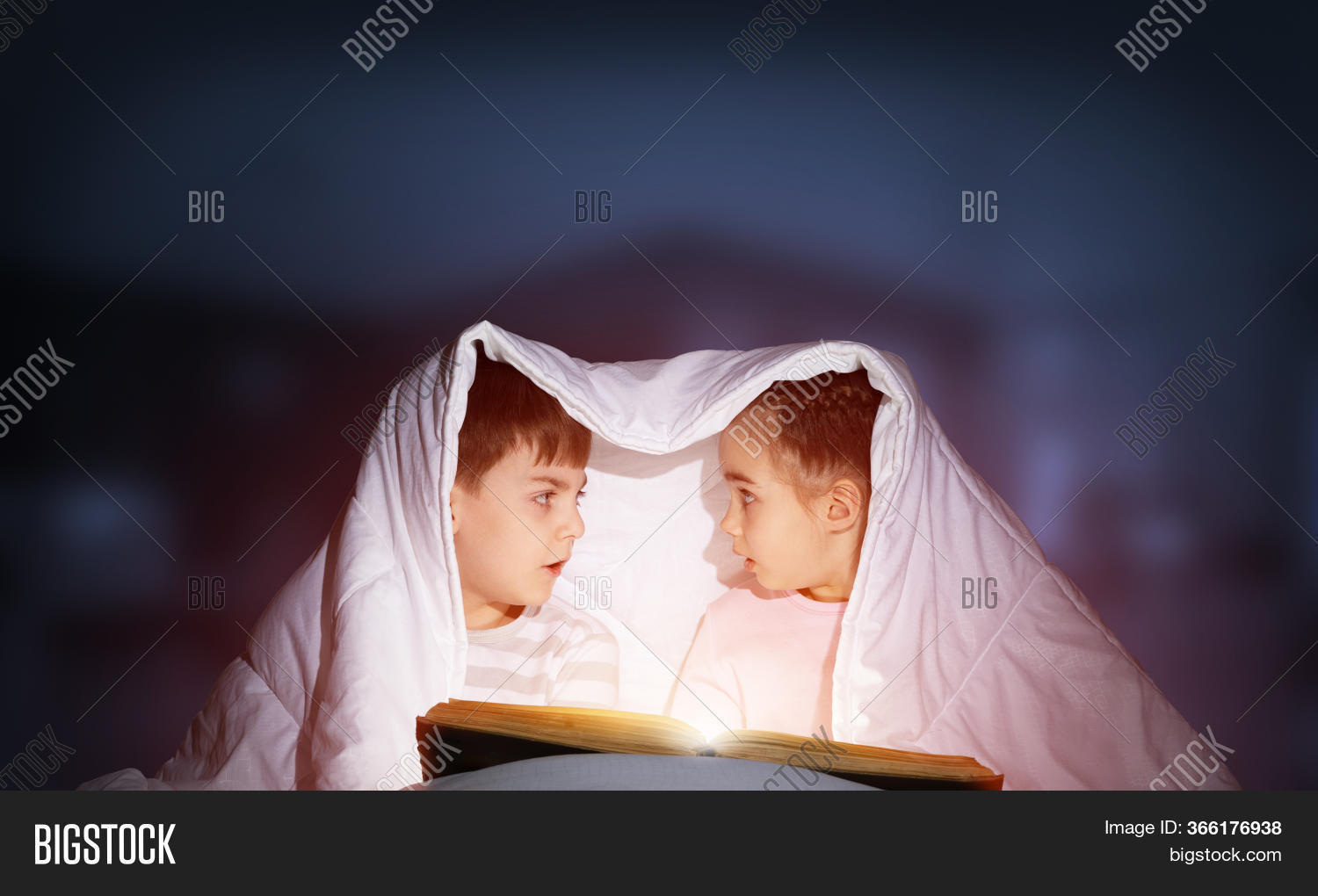 Scared Little Girl Boy Image & Photo (Free Trial) | Bigstock